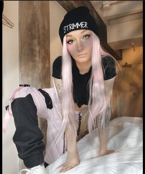 Bbjess On Twitter Narcissistic Btch