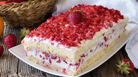 Recette De G Teau Aux Fraises Et Au Yaourt Zbayl