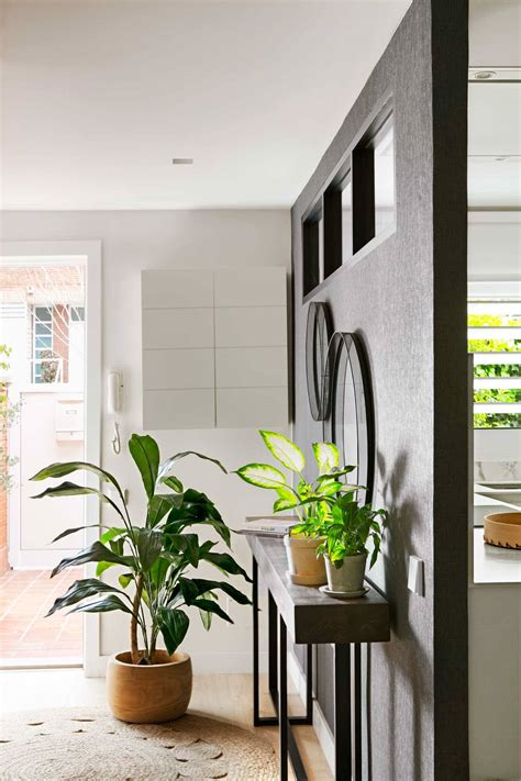 Recibidores pequeños las mejores ideas para decorarlos