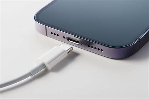 Le Chargeur Universel Et Le Port USB C Obligatoires En 2024 Ce Quil