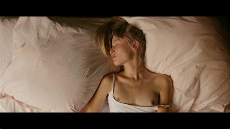 Naked Klara Kristin In Love I