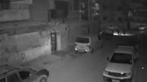 Hatay merkezli deprem Suriye de güvenlik kamerasına yansıdı Dünya
