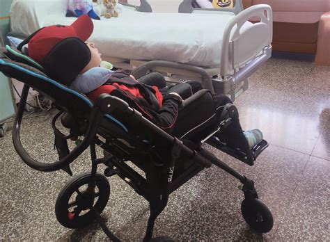Un 80 de niños afectados por traumatismo craneoencefálico grave sufre