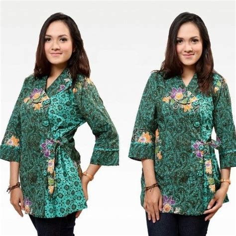 Pin Oleh Indah Srie Di Blus Batik Kimono Fashion Wanita Pakaian