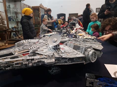 Foto Video Colec Ii De Lego De Aproape Milioane De Dolari Au Fost