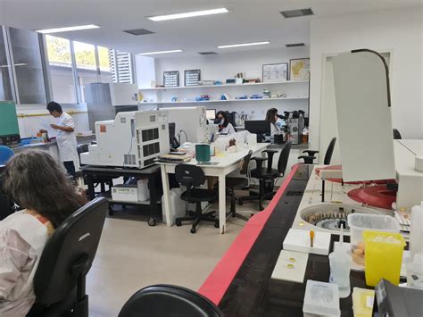 Hucam Ufes inaugura ambulatório laboratório de análises clínicas e
