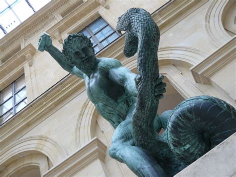Hercules Louvre La Casa De Gestalt Zaragoza