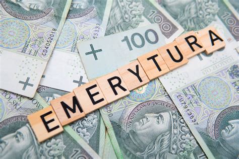 Zmiany w emeryturach od 1 stycznia 2024 r Wzrost składki z 500 zł do