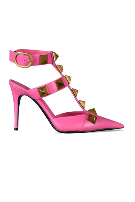 Luxury Women S Shoes Valentino Pink Leather Roman Stud Pumps With