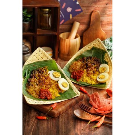 Jual NASI KUNING KHAS MANADO NASI KUNING HALAL NASI KUNING SEDAP