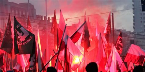 Marsz Niepodleg O Ci Warszawa Pl