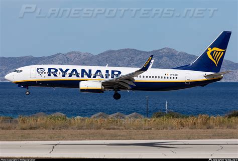 EI EVB Ryanair Boeing 737 8AS WL Photo By Wolfgang Kaiser ID 1125956