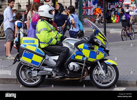 Polizei motorrad Fotos und Bildmaterial in hoher Auflösung Alamy