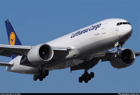 D ALFA Lufthansa Cargo Boeing 777 FBT Photo By Jan Seler ID 737565