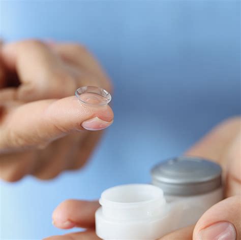 Comment Bien Entretenir Ses Lentilles De Contact