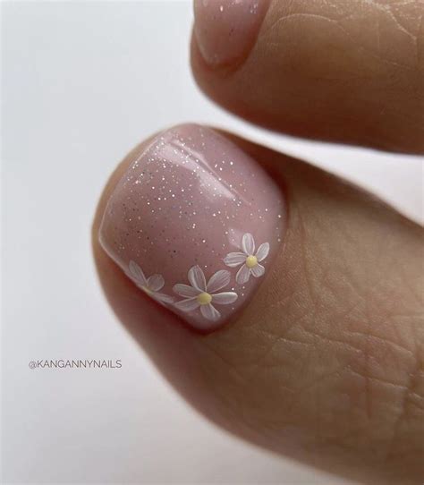 Summer White Toe Nail Designs To Swoon Over Ice Cream Whispers Clara