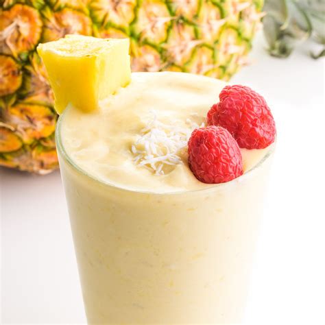 Piña Colada Smoothie Namely Marly