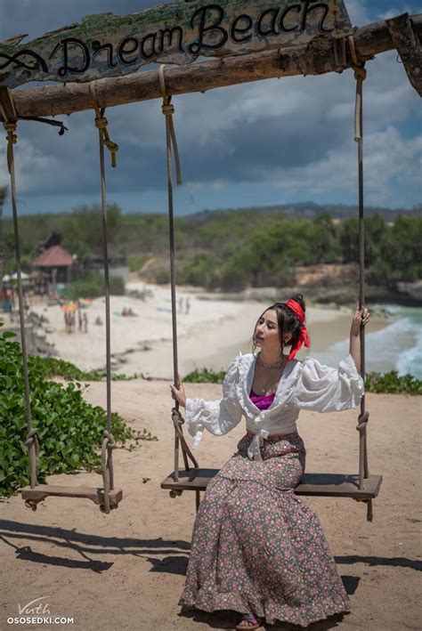 Trần Ngọc Đinh Lăng 13 naked cosplay photos Onlyfans Patreon