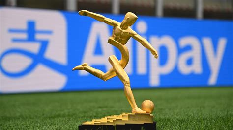 Alipay presenta el trofeo de Máximo Goleador de la UEFA Nations League