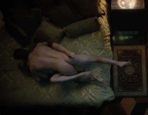 OMG He S Naked Joel Kinnaman In Altered Carbon OMG BLOG