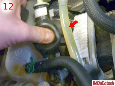 Changer filtre à gazole Renault Mégane et Scénic III DCI TUTO