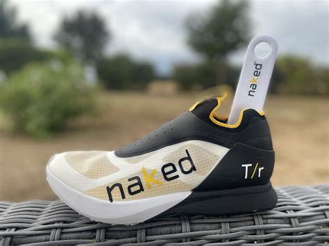 Road Trail Run Test Des Naked T R Trail Racing Shoe Une Chaussure