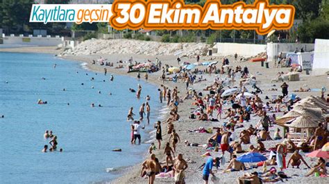 Antalya Ve Bodrum Da Sahiller Doldu