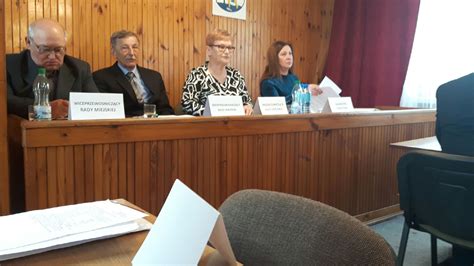 KOLEJNE INWESTYCJE DROGOWE W GMINIE ĆMIELÓW Aktualności Urząd