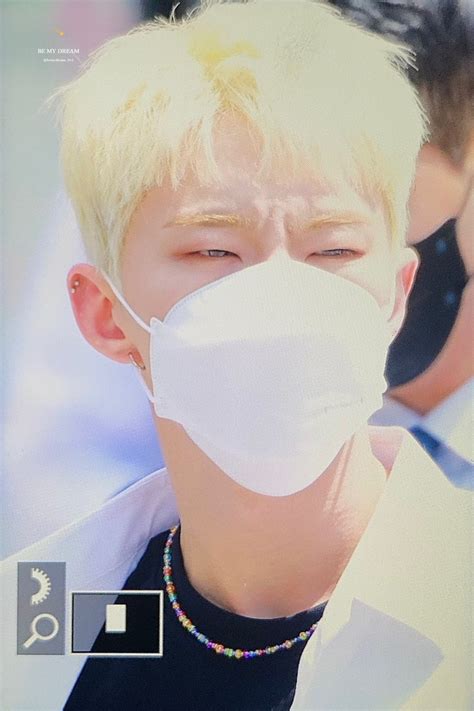 쫑미 on Twitter RT hammzzu 순영이 선도부였고 3년내내 반장이었고 매일 새벽5시에 일어나서 통학하고