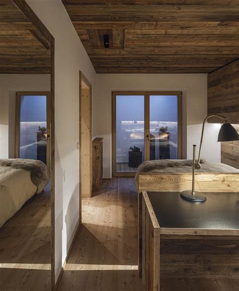 Chalet In Montagna Le Infinite Sfumature Del Legno Arredo Dal Pozzo
