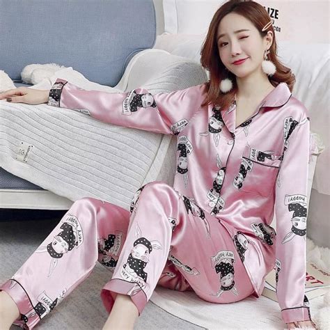Pyjamas en soie pour femmes Ensemble pyjama en soie satinée pour femmes