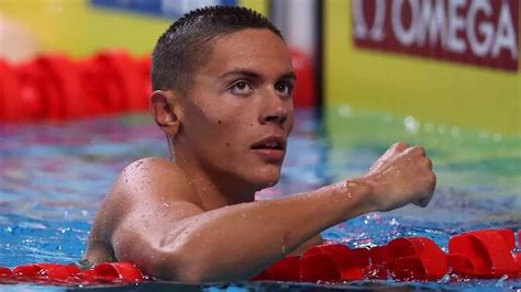 David Popovici Este Campion Mondial La 200 Metri Liber Cu Un Nou