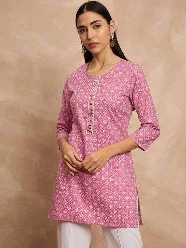 Geometric Printed Round Neck Pure Cotton Straight Tunic At Rs 300 Set
