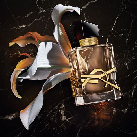 YVES SAINT LAURENT Libre Flowers Flames Eau De Parfum
