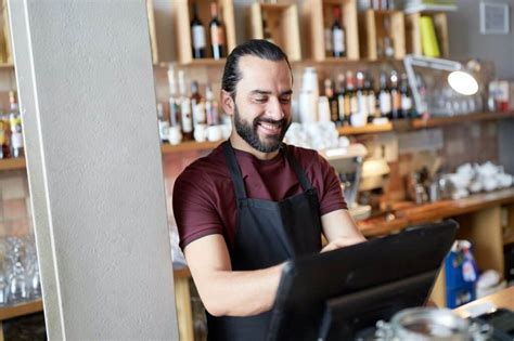Funciones De Un Camarero De Barra Bares Rentables