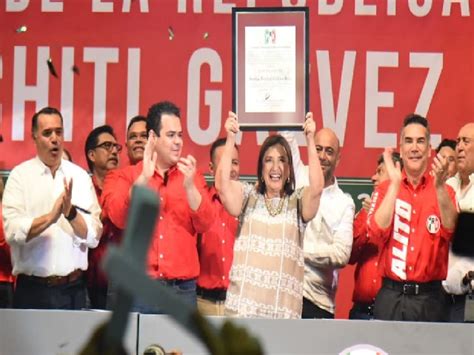 Xóchitl Gálvez recibe en Yucatán la constancia como candidata del PRI