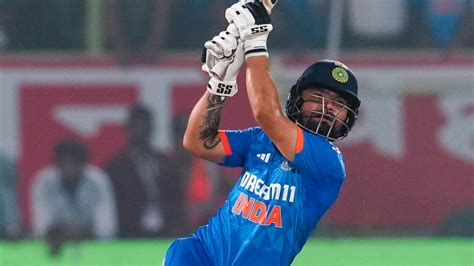 India Vs Australia 1st T20 Explained Why Rinku Singh Last Ball Six