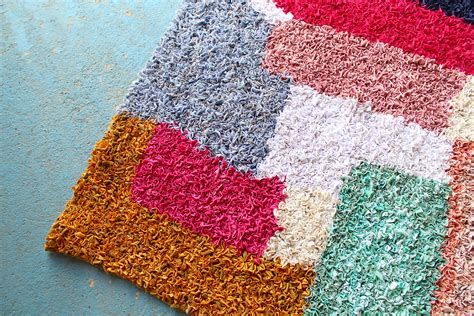 Ragged Life Blog Watercolour Brushstroke Inspired Rag Rug Ragged