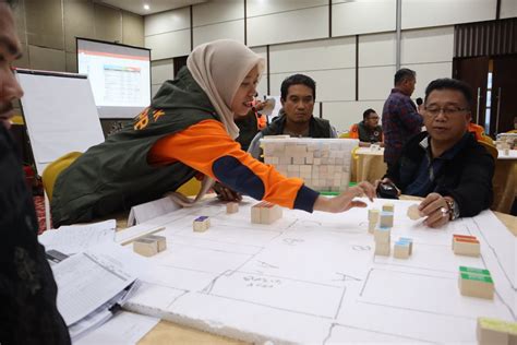 BNPB Indonesia On Twitter Peran Logistik Dan Peralatan Sangat Penting