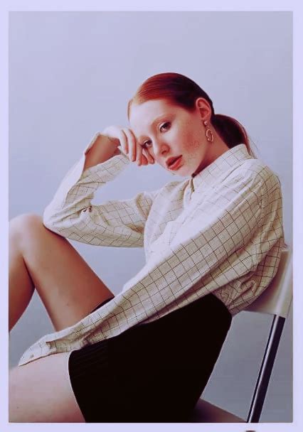 Teeb Rousse Nue Dans Des Gifs Publics Nouvelles Vid Os Porno