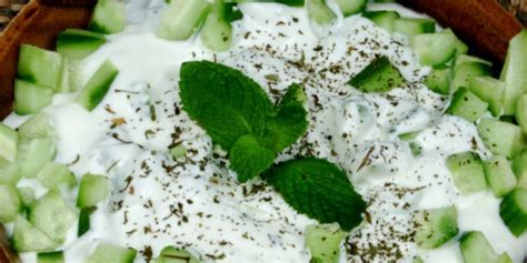 Recette tzatziki concombre au yaourt à la grecque Zeinelle magazine
