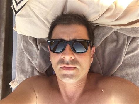 Pin by Damaris Martinez on Cansel Elçin Square sunglasses Square