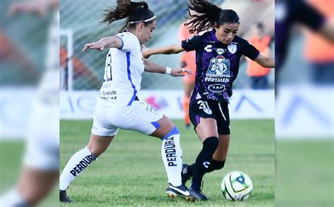Pachuca Femenil Se Impone Con La M Nima Ante Quer Taro Femenil