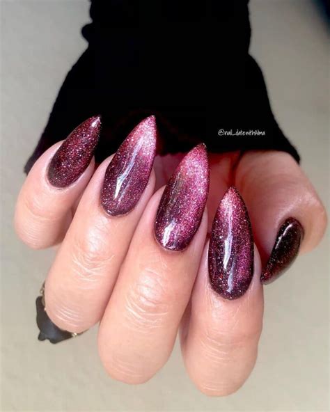Cat Eye Nails The Hottest Nail Trend Right Now
