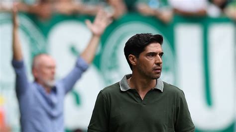 Palmeiras quer fazer Abel Ferreira sorrir reforço de R 110 milhões