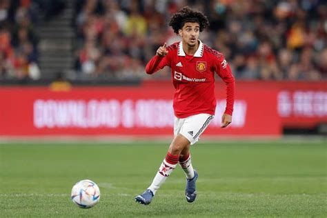 Mufc Br On Twitter Negociar O Zidane Iqbal N O Algo Absurdo Por