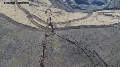 Giant Crack Spreading On Washington Ridge Prompts Evacuations Video