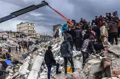 23 600 fallecidos por los terremotos en Turquía y Siria