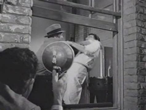 The BlowUp Moment Naked Alibi Jerry Hopper 1954