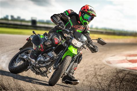 Kawasaki Klx Sm Performance Price And Photos